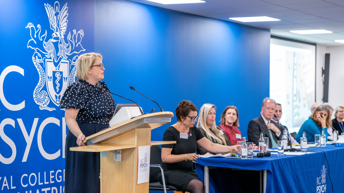 “We shouldn’t be asking hard-pressed police to serve as healthcare ...